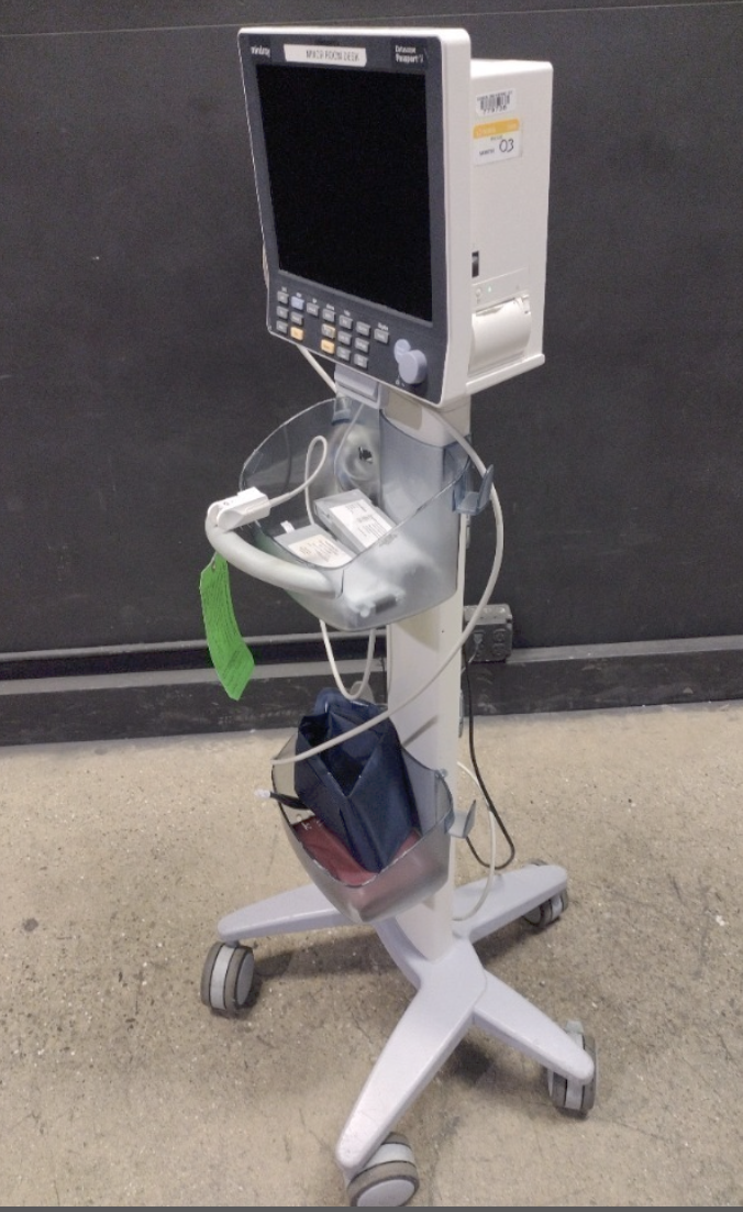 Mindray Passport V Portable Patient Monitor As pictured with the cart ...